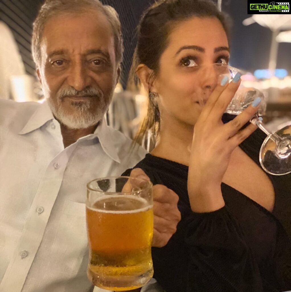 Anita Hassanandani Instagram Love Makes My World Go Round ️ Thanks