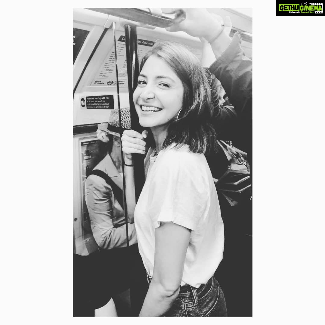 Anushka Sharma Instagram – Happy girls are the prettiest – Audrey ...