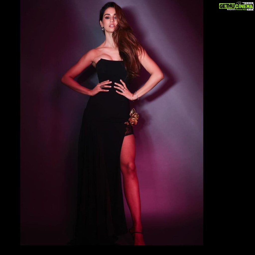 Actress Disha Patani Instagram Photos and Posts - January 2020 - Gethu ...