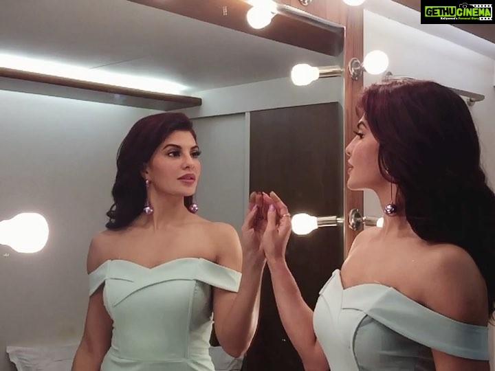 Jacqueline Fernandez Instagram – Mirror mirror on the wall, I will get up after I fall.. Whether ...