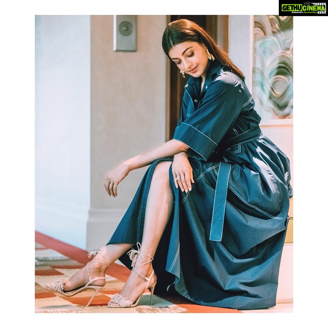 Kajal Aggarwal Instagram – 👗- @notebook.official 👡 – @aquazzura Styling ...