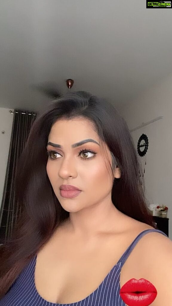 Actress Leesha Instagram Photos and Posts – May 2021 | Gethu Cinema