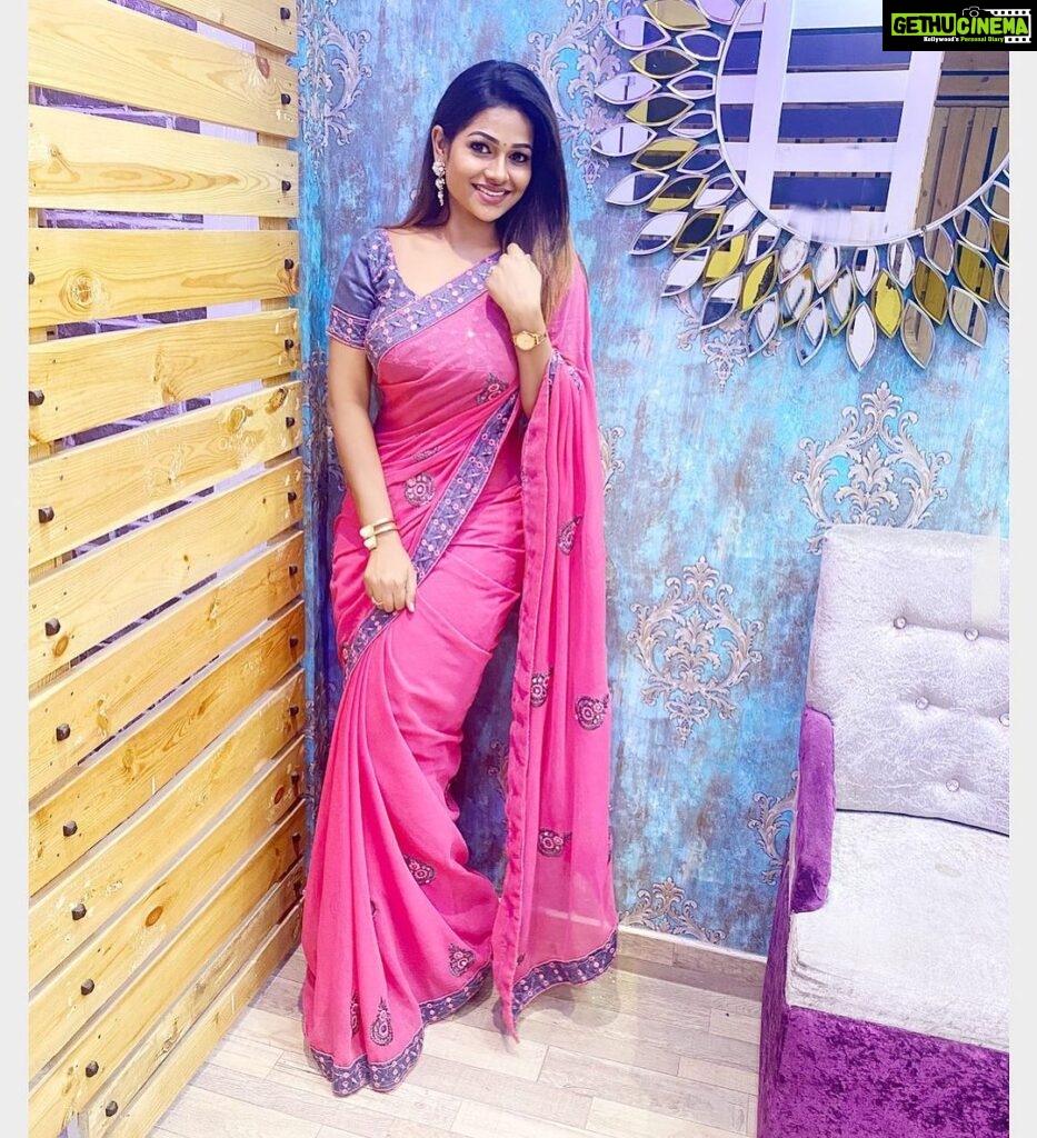 Actress Leesha Instagram Photos and Posts – May 2021 | Gethu Cinema
