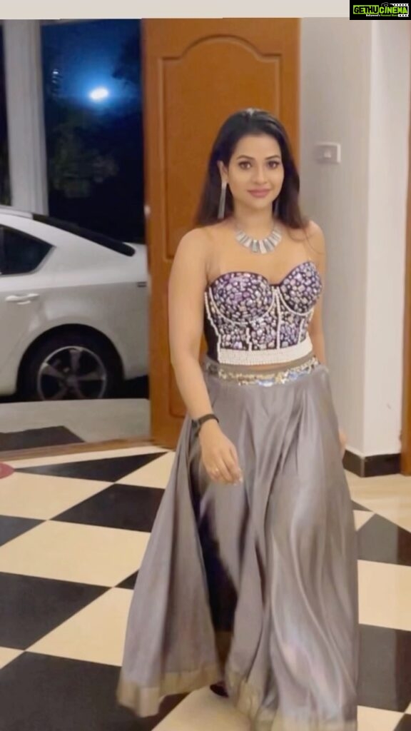 Actress Leesha Instagram Photos and Posts – July 2021 | Gethu Cinema