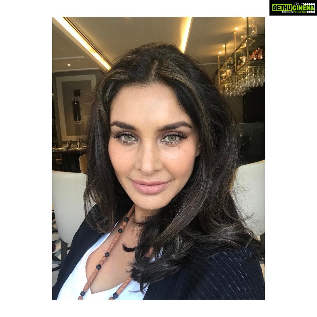 Lisa Ray Instagram – Thank you @abhijitchanda39 for your superb light ...