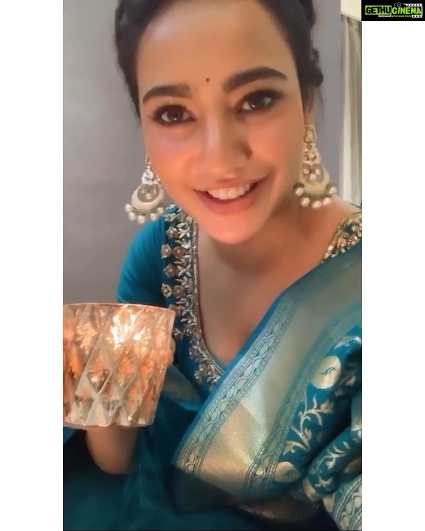 Neha Sharma Instagram – Season to sparkle #festive | Gethu Cinema