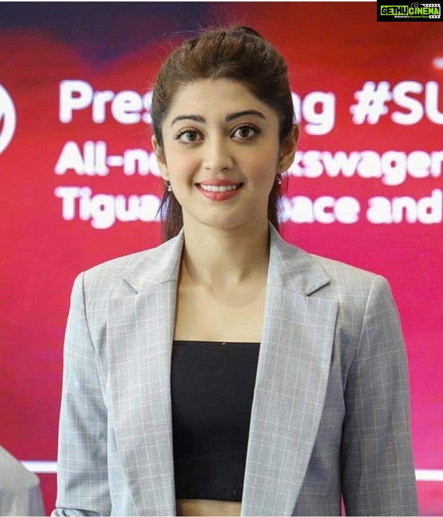 Actress Pranitha Subhash Instagram Photos and Posts September 2020 ...