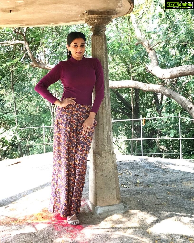 Priyamani Instagram – Thank u my louuuuu @mehekshetty for styling me in ...