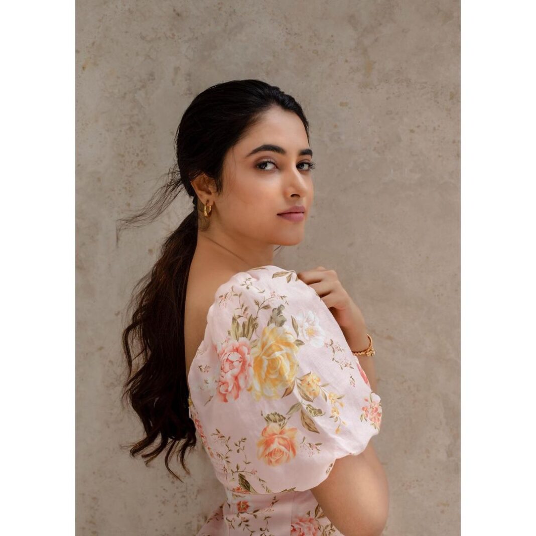 Actress Priyanka Mohan Instagram Photos and Posts – December 2021 ...