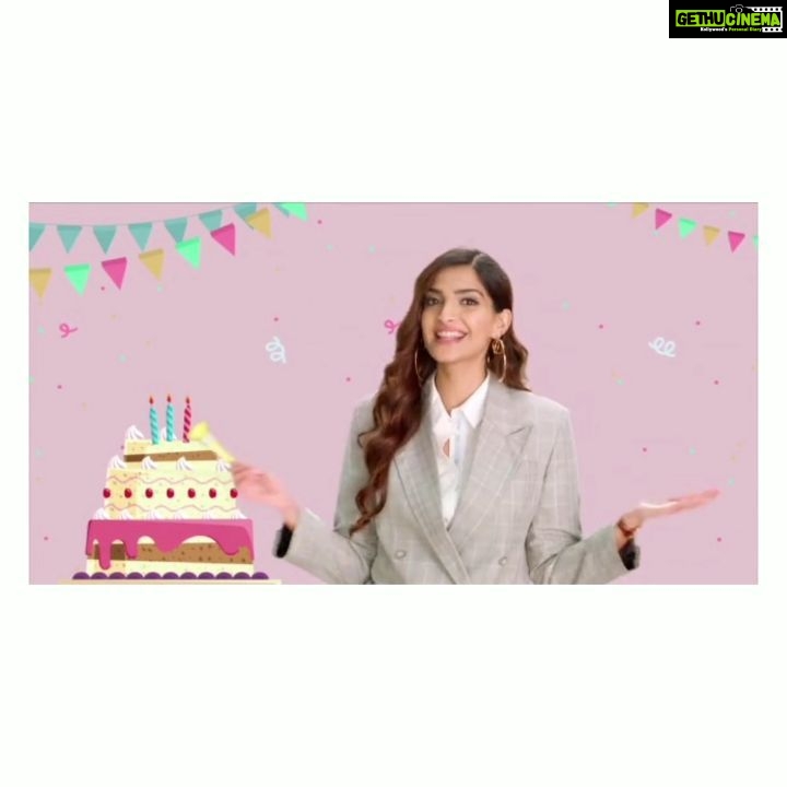 Sonam Kapoor Instagram – Ringing in my birthday this year with all you ...