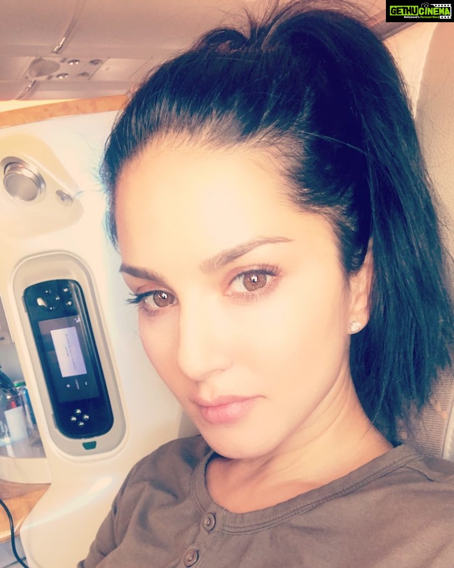 Sunny Leone Instagram – Mumbai here I come!! | Gethu Cinema