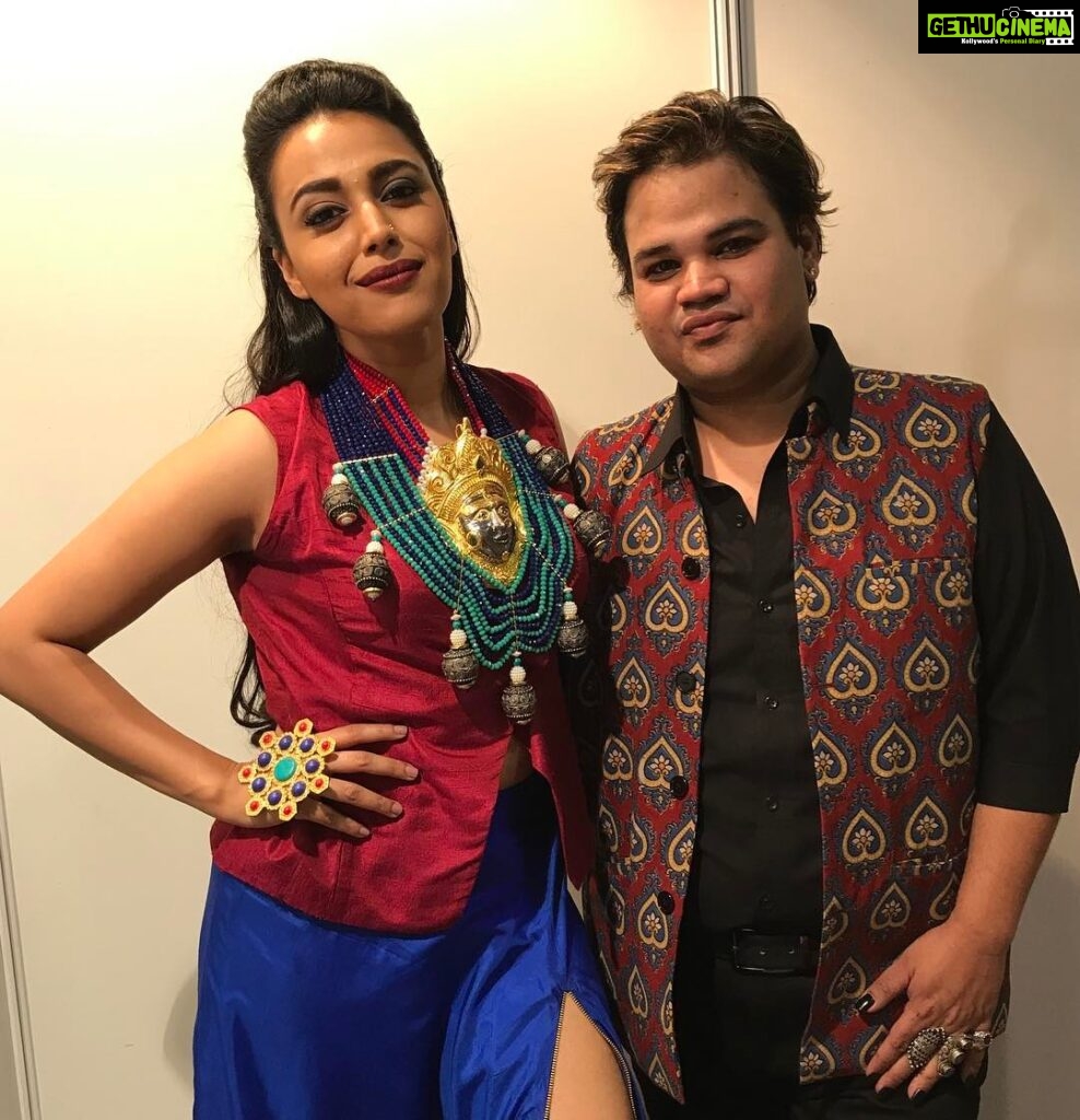Actress Swara Bhaskar Instagram Photos and Posts – May 2017 | Gethu Cinema