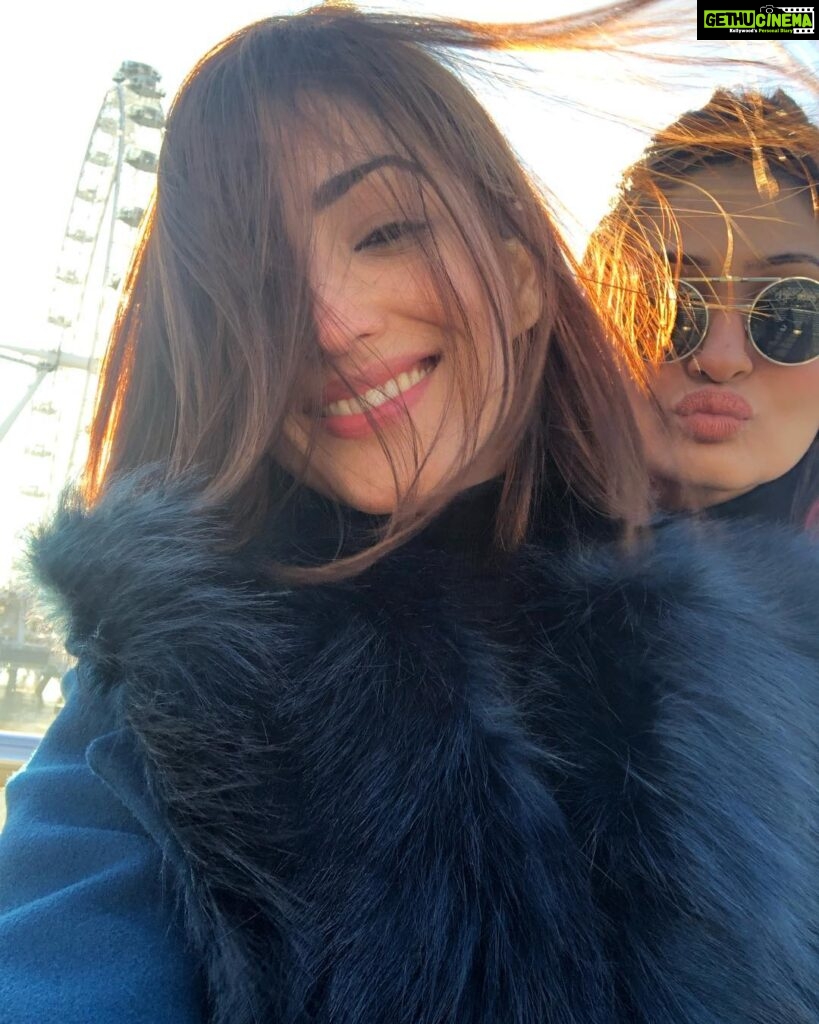 Actress Yami Gautam Instagram Photos and Posts December 2018 | Gethu Cinema