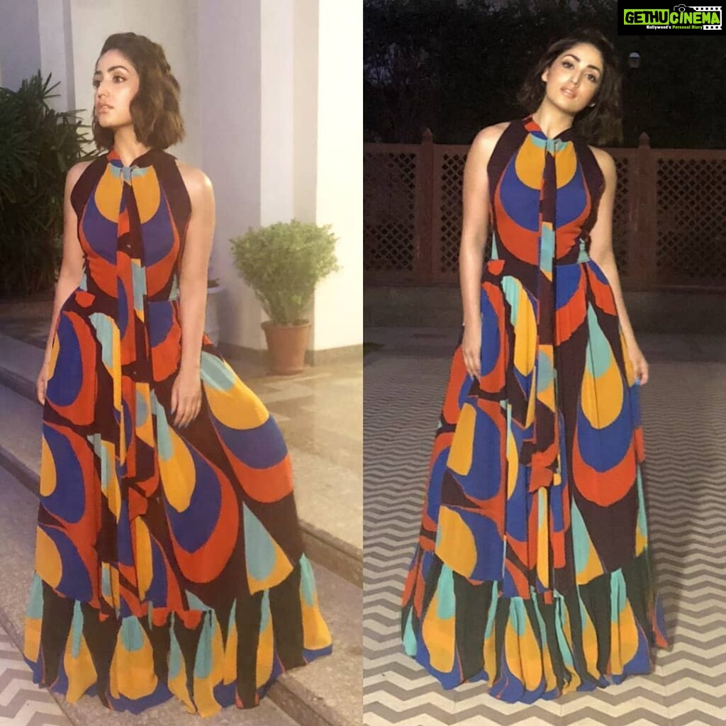 Yami Gautam Instagram – Hello…… anyone there 😋💃 | Gethu Cinema