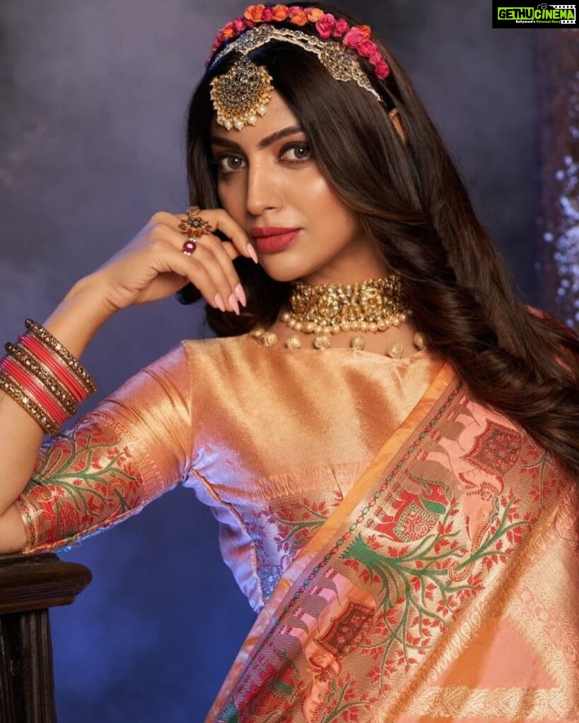 Actress Akanksha Puri HD Instagram Photos and Wallpapers January 2022 ...