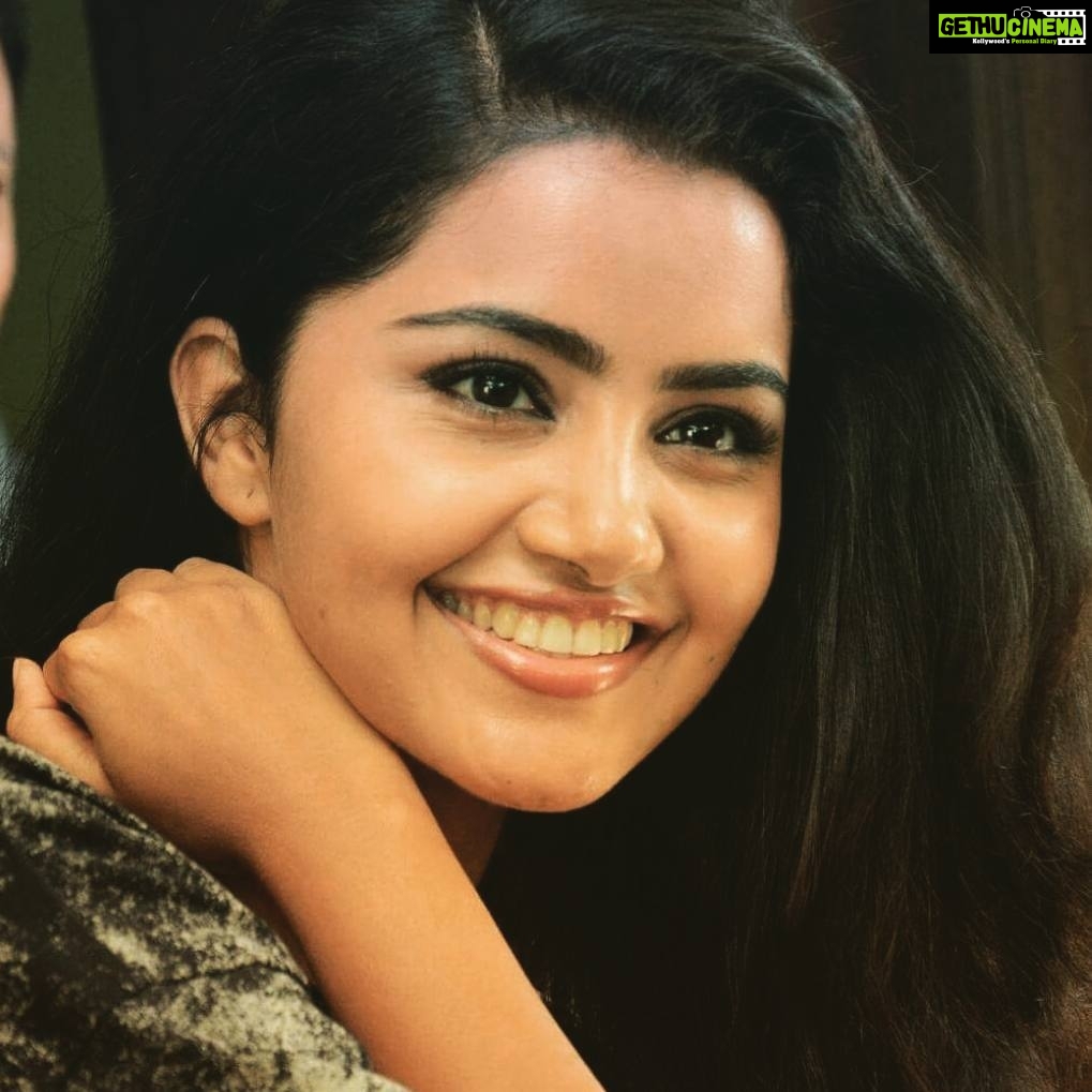 Anupama Parameswaran Instagram – #😀 | Gethu Cinema