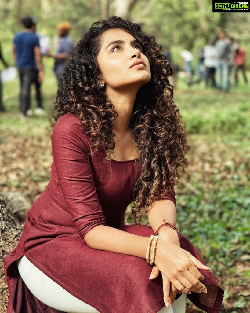 Anupama Parameswaran Instagram – ~When the light and people around you ...