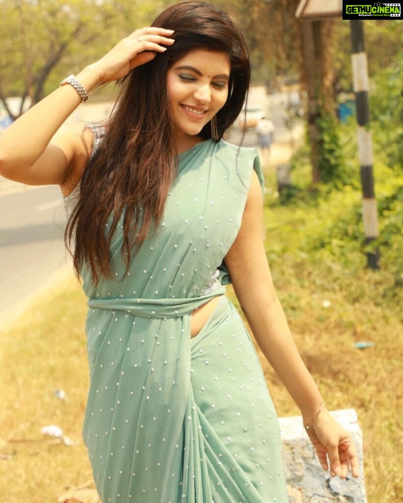 Athulya Ravi Instagram – When you rehearse some mad reactions to ...