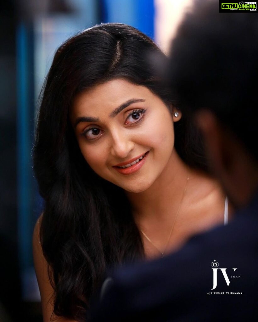 Actress Avantika Mishra Instagram Photos and Posts November 2021 ...