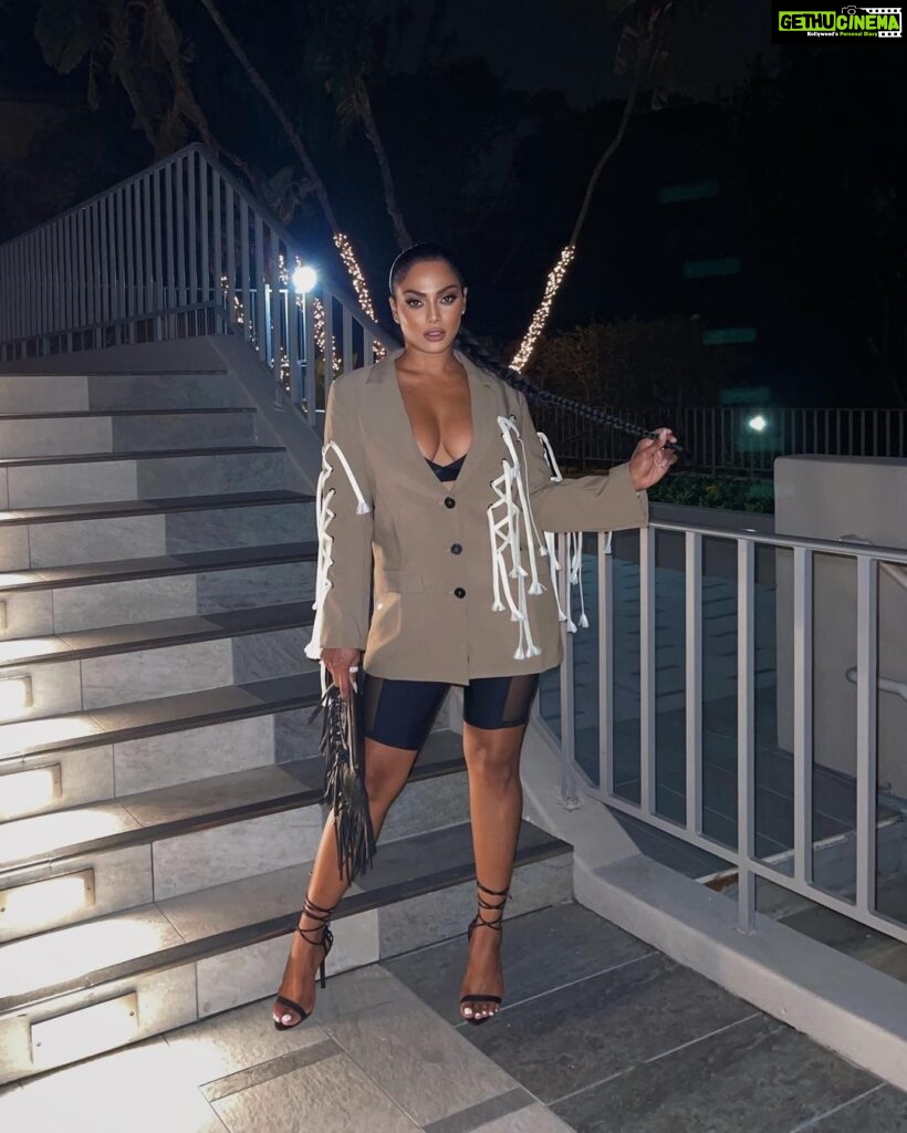 Actress Chandrika Ravi Instagram Photos and Posts January 2022 | Gethu ...