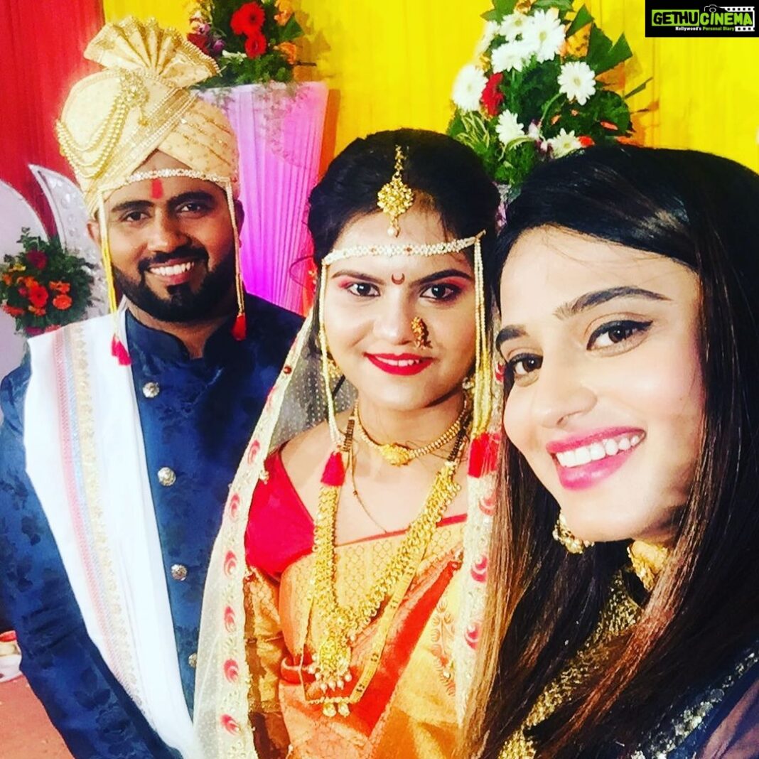 Actress Dimple Chopade Instagram Photos and Posts April 2020 - Gethu Cinema