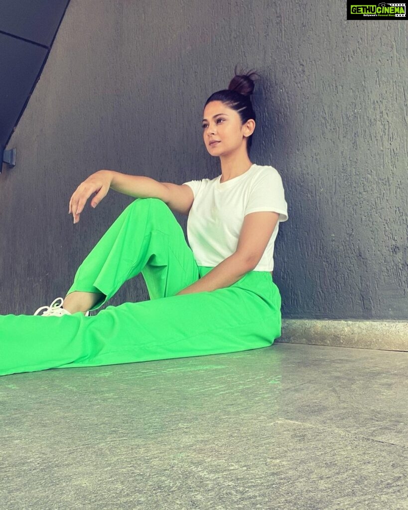 Actress Jennifer Winget HD Photos and Wallpapers December 2021 - Gethu ...