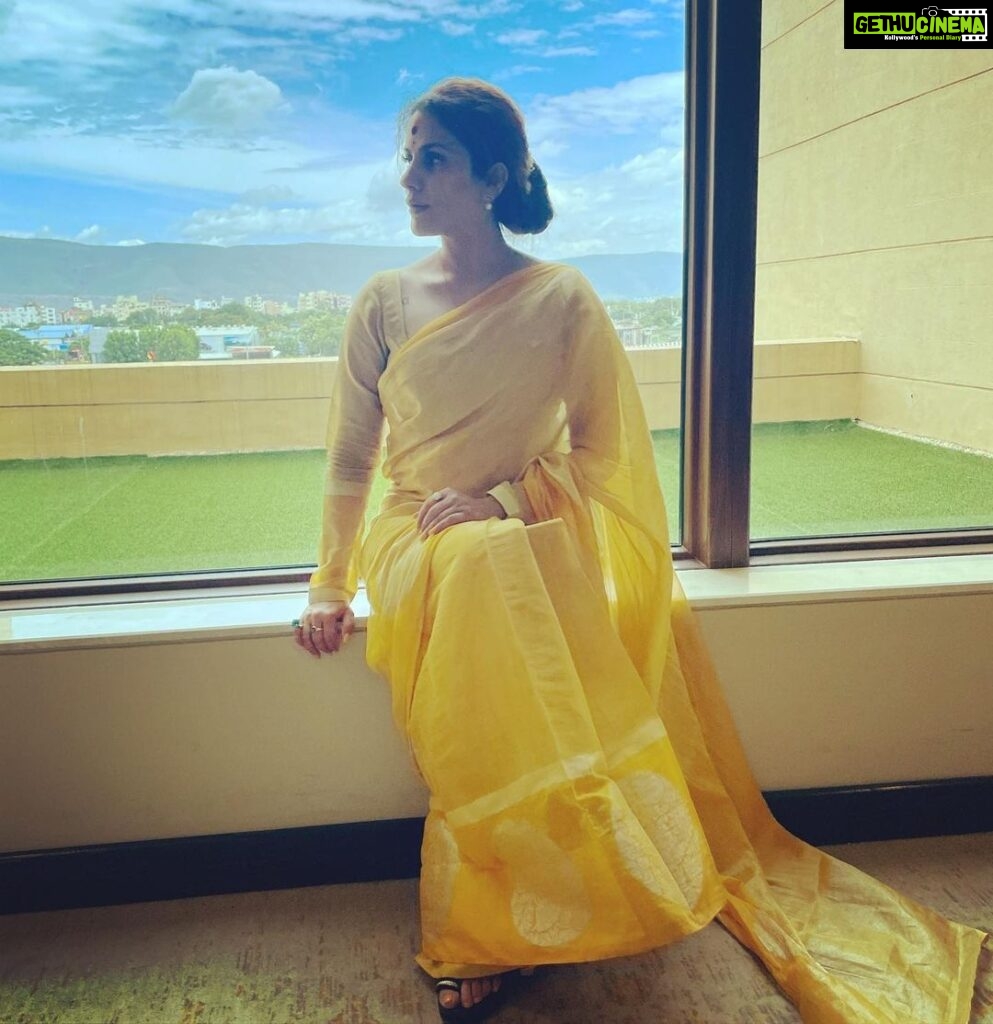 Actress Kashish Singh HD Instagram Photos and Wallpapers November 2021 ...