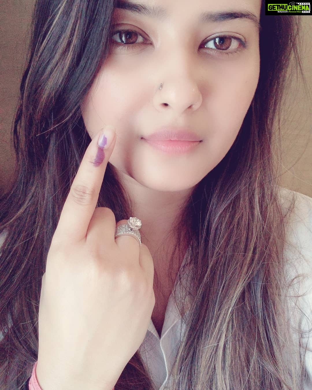 Kratika Sengar Instagram – I Did my bit. .. Hope u all did yours… #vote ...