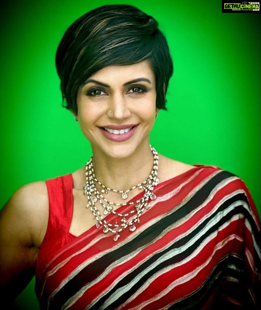 Actress Mandira Bedi HD Photos and Wallpapers December 2021 - Gethu Cinema