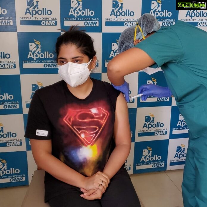 Actress Manjima Mohan Instagram Photos and Posts July 2021 - Gethu Cinema