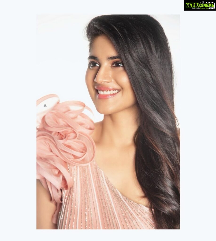 Actress Megha Akash Instagram Photos and Posts July 2021 | Gethu Cinema