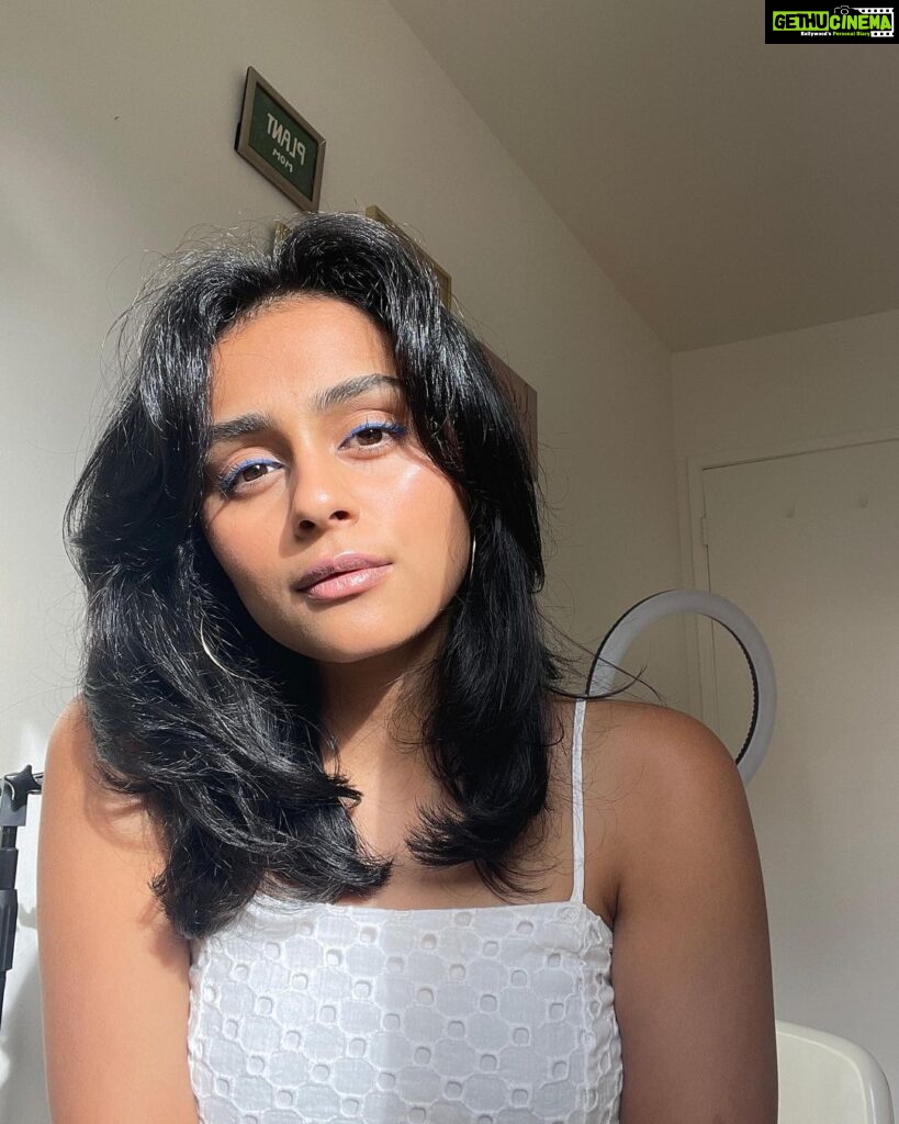 Singer Pragathi Guruprasad Instagram Photos and Posts October 2021 | Gethu Cinema