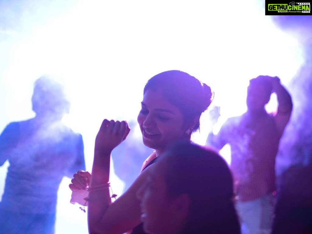 Dubbing Artist Raveena Ravi HD Instagram Photos and Wallpapers June ...