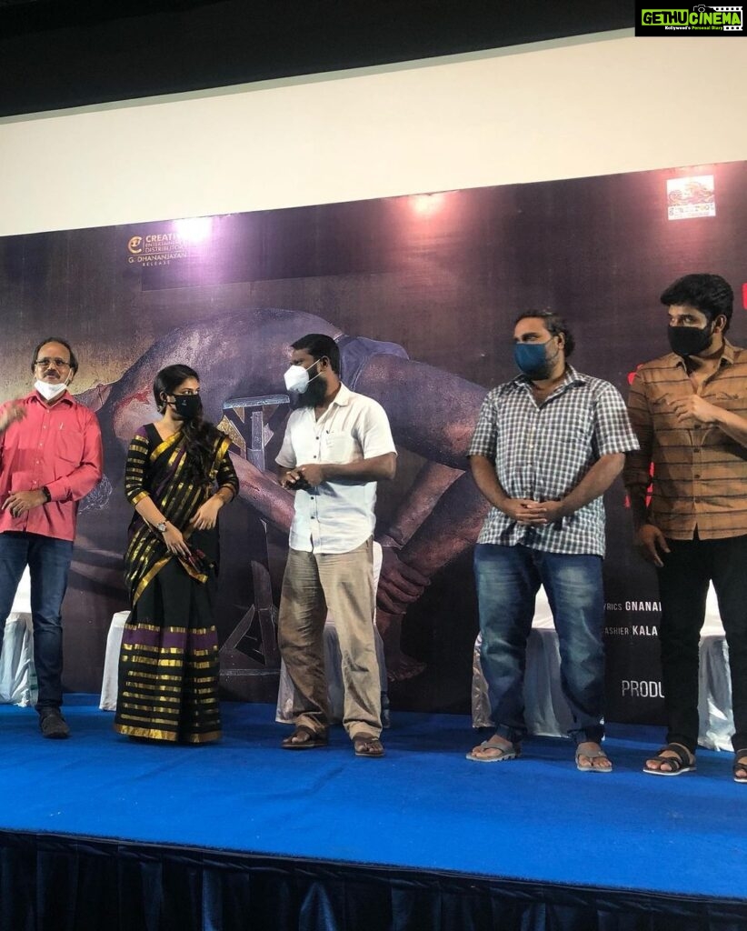 Dubbing Artist Raveena Ravi HD Instagram Photos and Wallpapers December ...