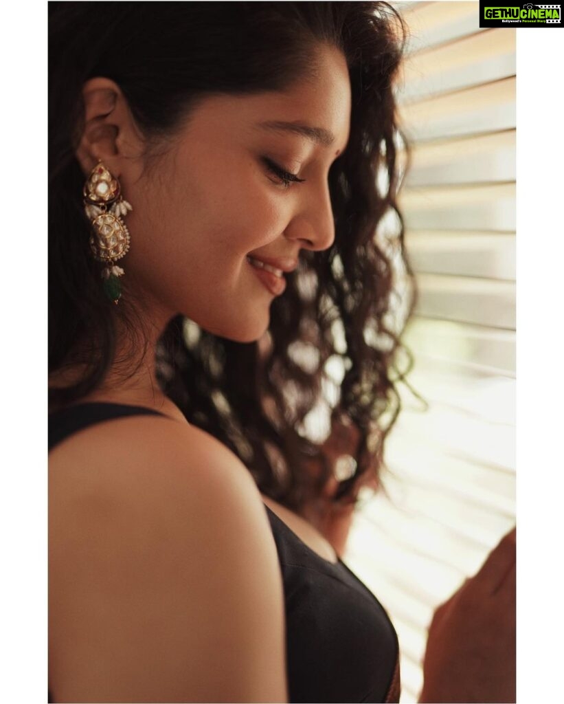 Actress Ritika Singh Instagram Photos and Posts December 2021 | Gethu ...