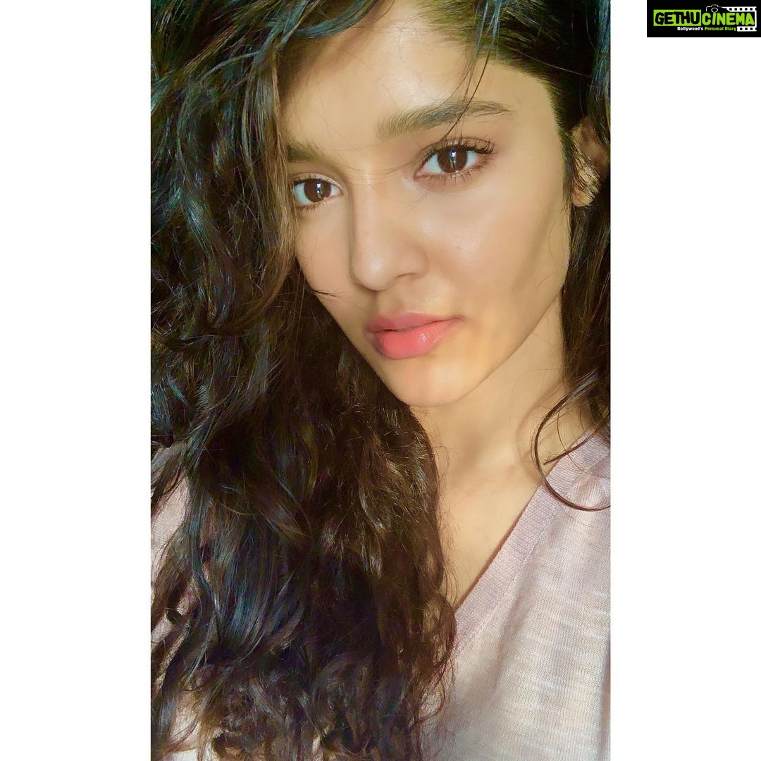 Ritika Singh Instagram – I see you ;) | Gethu Cinema