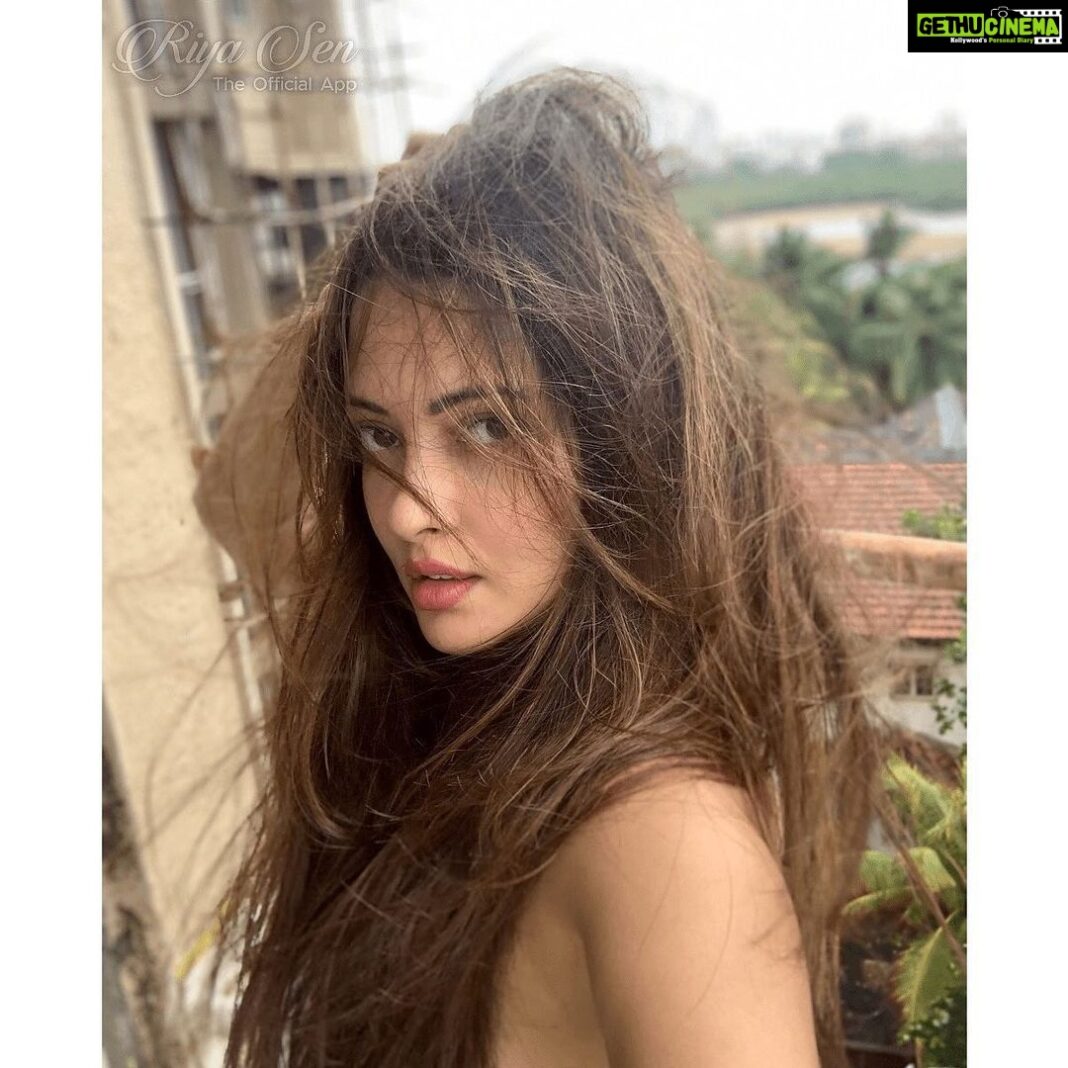 Actress Riya Sen Instagram Photos and Posts July 2020 | Gethu Cinema