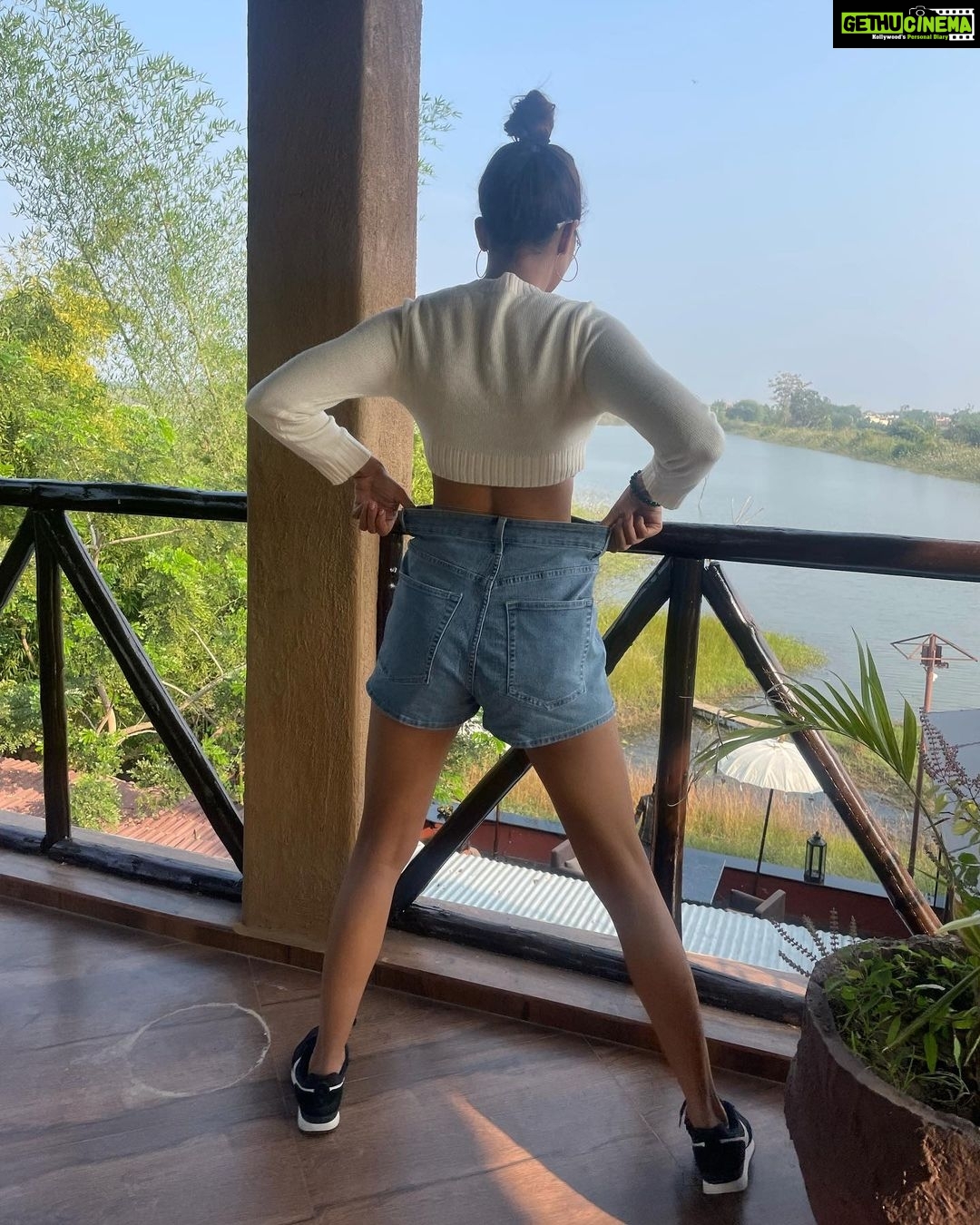 Ruhi Singh Instagram – One with nature 🍃 Ps- don’t miss the last photo ...