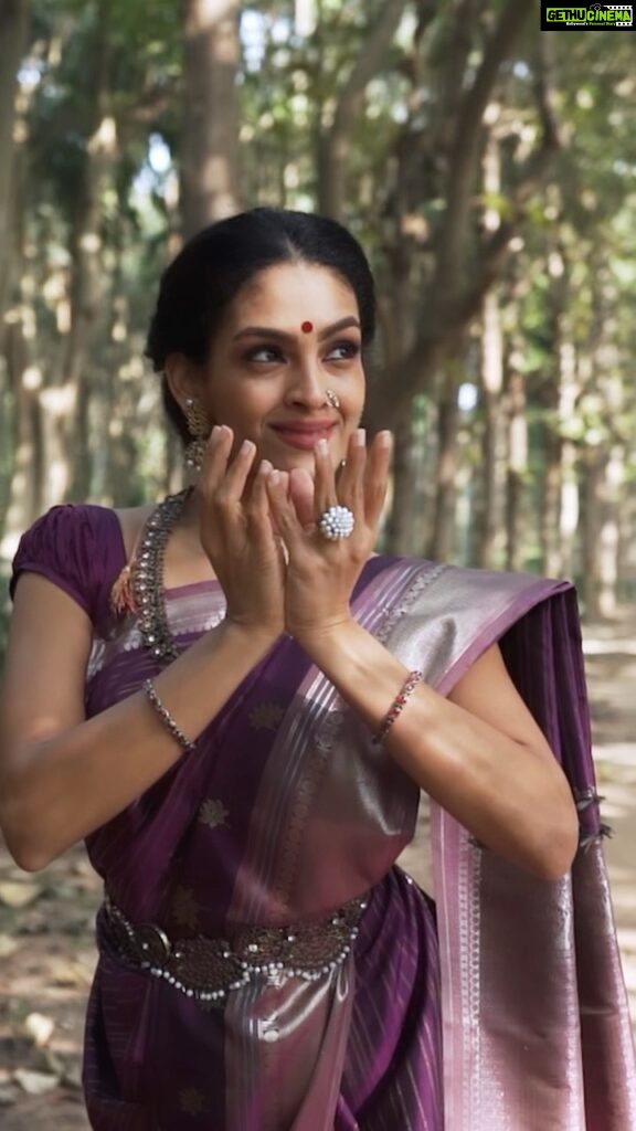 Actress Rukmini Vijayakumar HD Instagram Photos and Wallpapers January ...