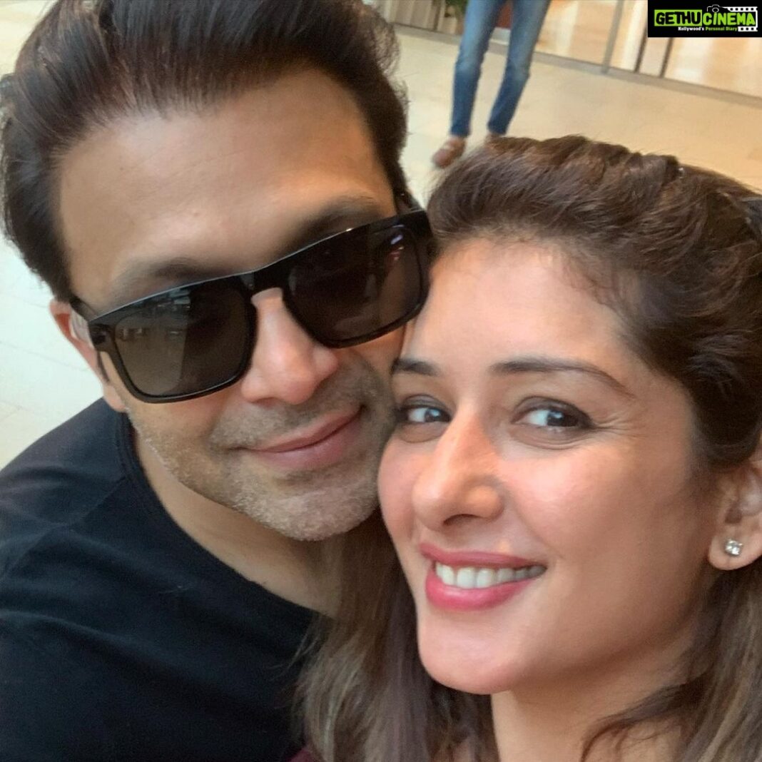 Actress Sameksha HD Photos and Wallpapers October 2021 | Gethu Cinema