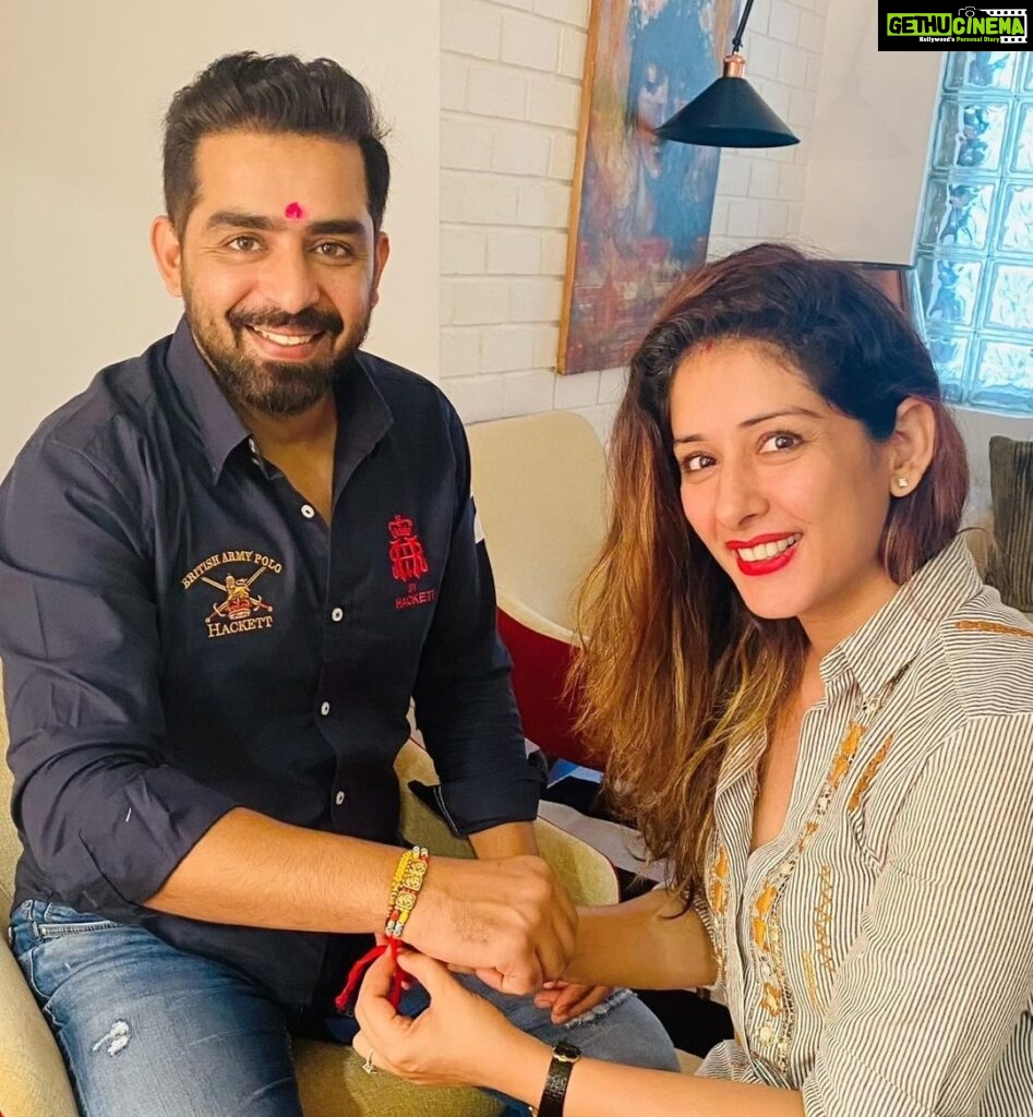 Actress Sameksha HD Photos and Wallpapers October 2021 - Gethu Cinema