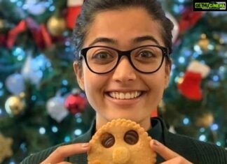 Actress Sara Arjun Wiki, Biography, Age, Gallery, Wallpaper & more