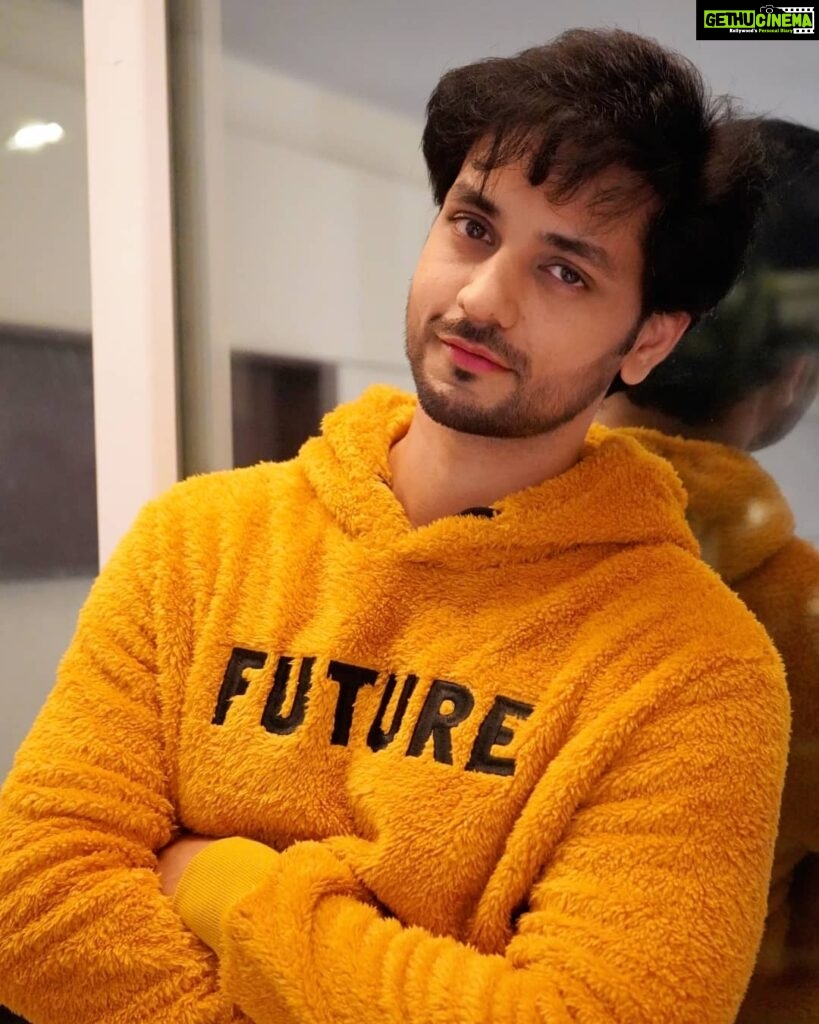 Shakti Arora Instagram – Bring it on 2020.. The best is yet to come ...