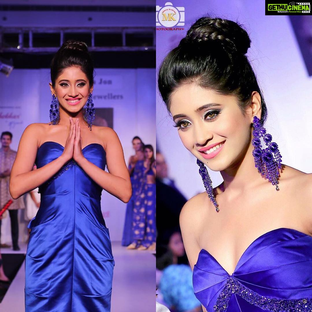 Shivangi Joshi Instagram – When in Delhi better be in style. At the ...