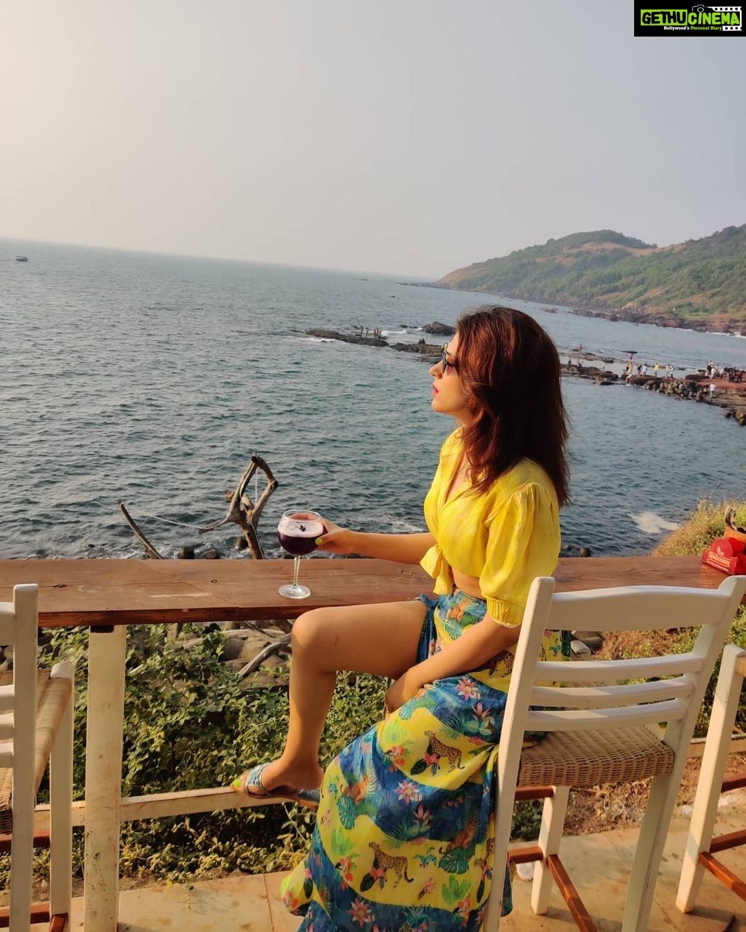 Actress Shraddha Das HD Photos and Wallpapers December 2021 - Gethu Cinema