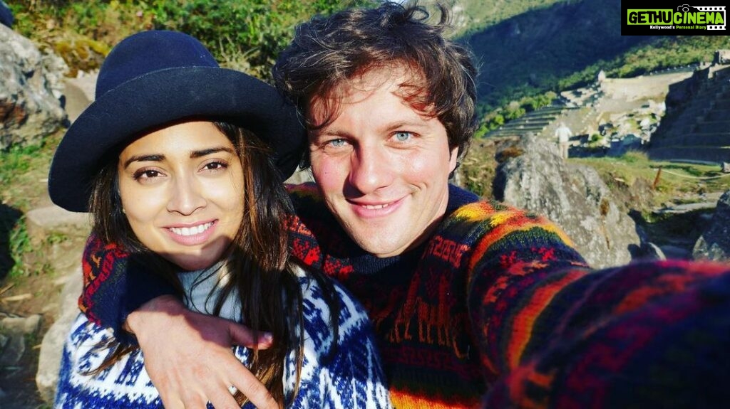 Shriya Saran Instagram - Happy Father’s Day to the bestest dad ever ...