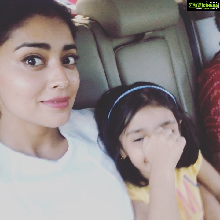 Shriya Saran Instagram – If this doesn’t light up you day , I don’t ...
