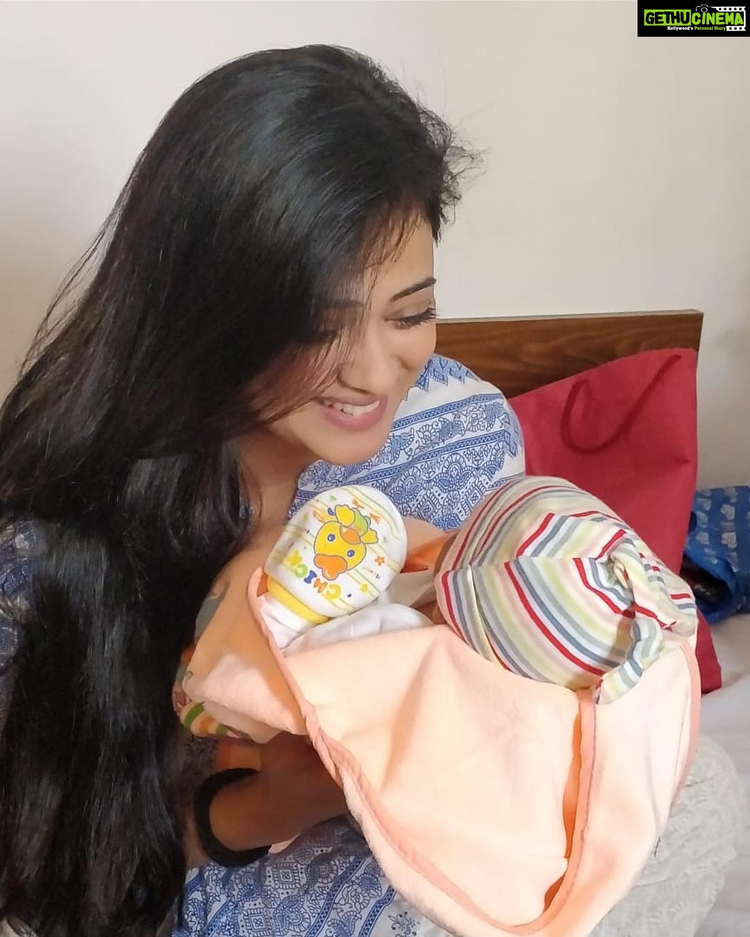 Shweta Tiwari Instagram – Congratulations to the Proud Parents of a ...