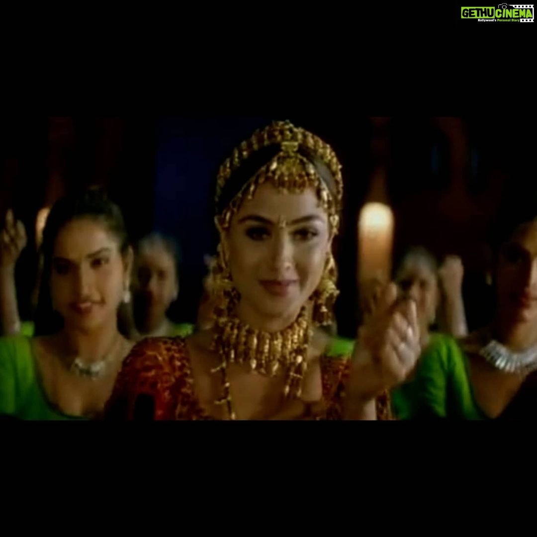 Simran Instagram – Started the millennial year with this, grateful for ...