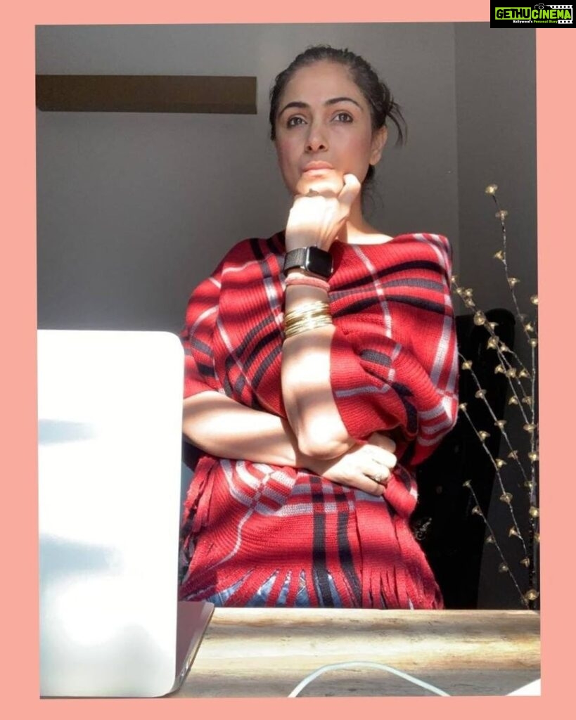 Actress Simran Instagram Photos and Posts January 2021 | Gethu Cinema